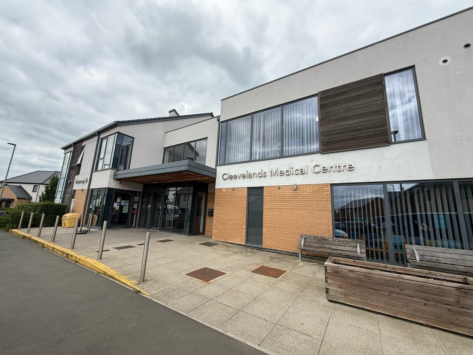 Confident Dental and Implant Bishop’s Cleeve – Oral Surgery ltd